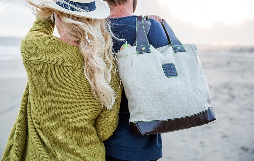 4 Style Tips That Will Take You from Beach to Dinner | PATRÓN TEQUILA