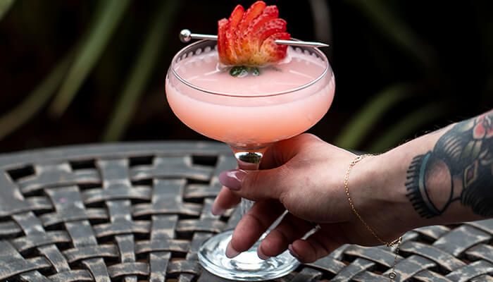 Sipping Pretty | PATRÓN TEQUILA