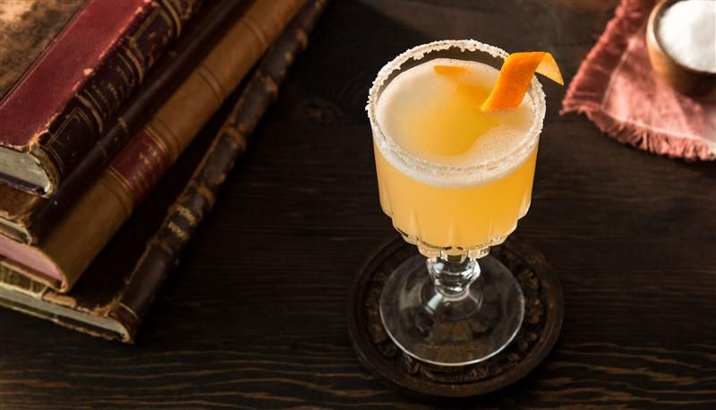 Drink Bitters: What They Are & How to Use Them | PATRÓN TEQUILA